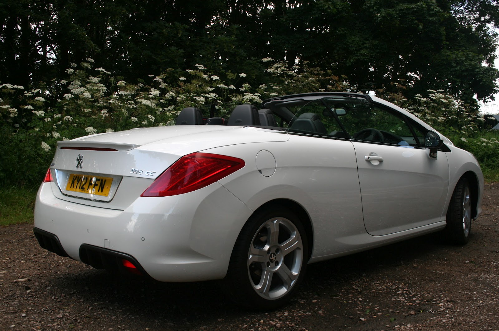 RobMcSorleyonCARS: 2012 Peugeot 308 CC FULL ROAD TEST