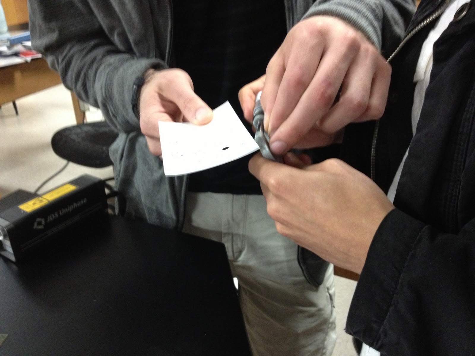 Physics 4C pfcardenas: Experiment 10: Measuring a Human Hair