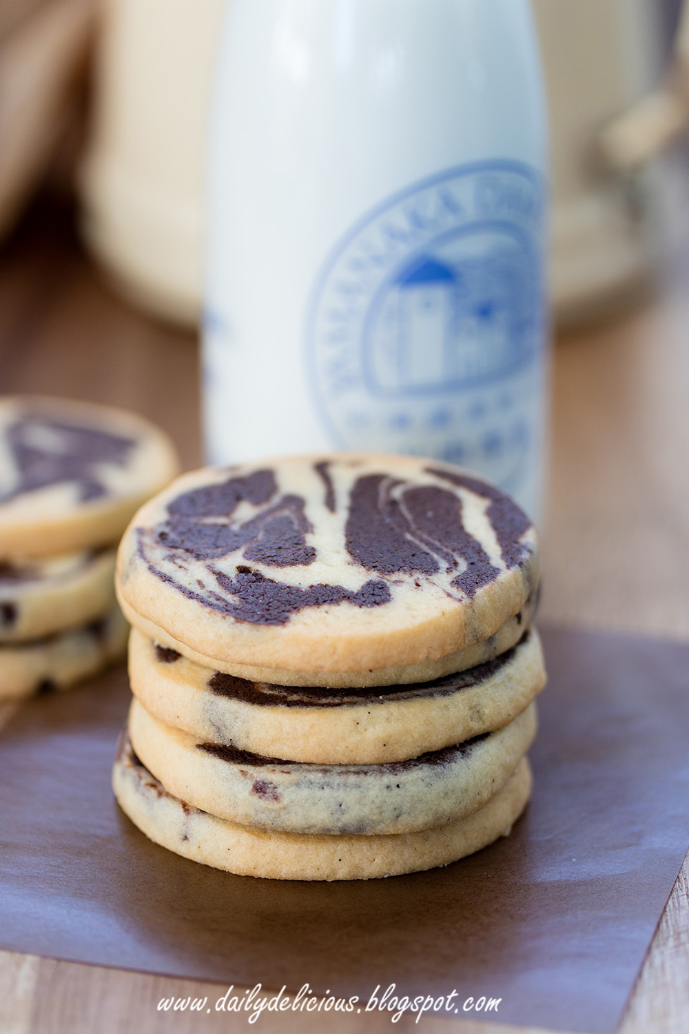 dailydelicious thai: Chocolate Marble cookies