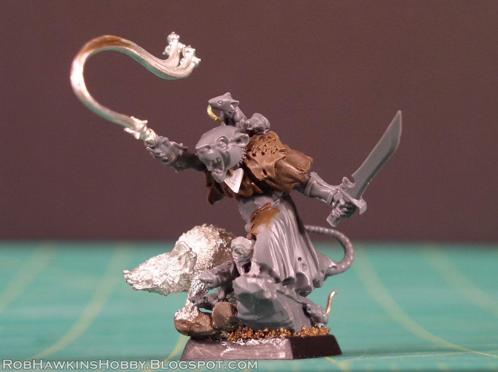 Rob Hawkins Hobby: Skweel Gnawtooth Conversion