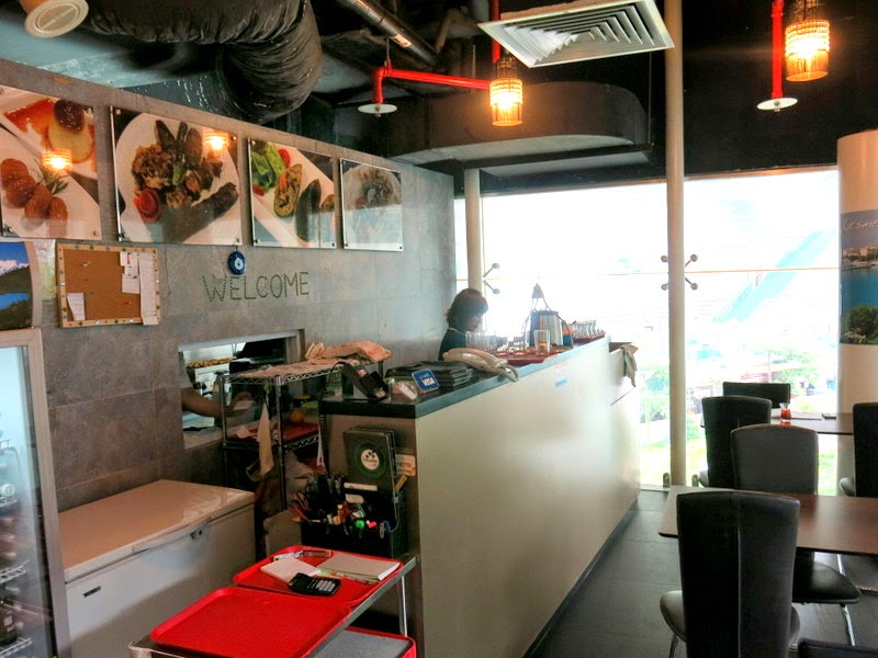 Blankets and Coffee - pawprints around a tiny island. A food & coffee ...