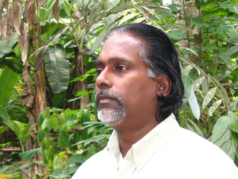 මං ලියන්නේ අහවල් පිස්සුවට ද? | Why W3Lanka writer writing