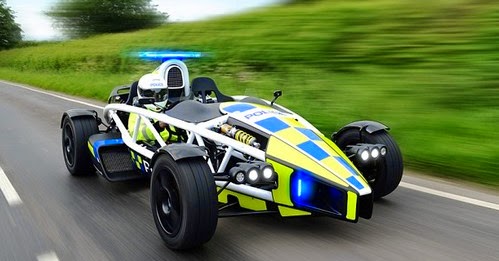 Kereta Polis Paling Laju Didunia. ~ zamrispoon