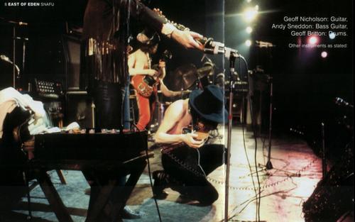 Seekersongs: Shiloh's rare photo gallery of his favourite guitarists