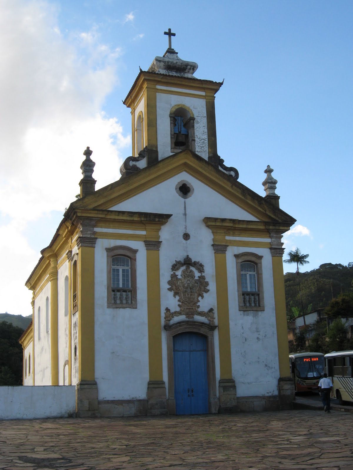 Brazil-Cross: Churches ´R´ Us