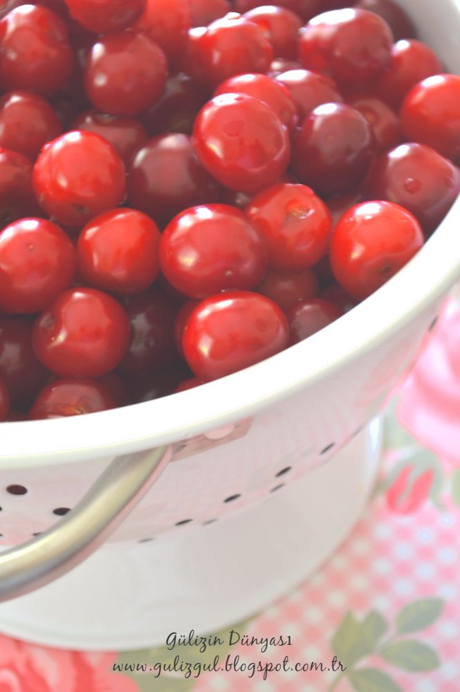 Vişne Likörü - Güliz'in Dünyası..🤍💚