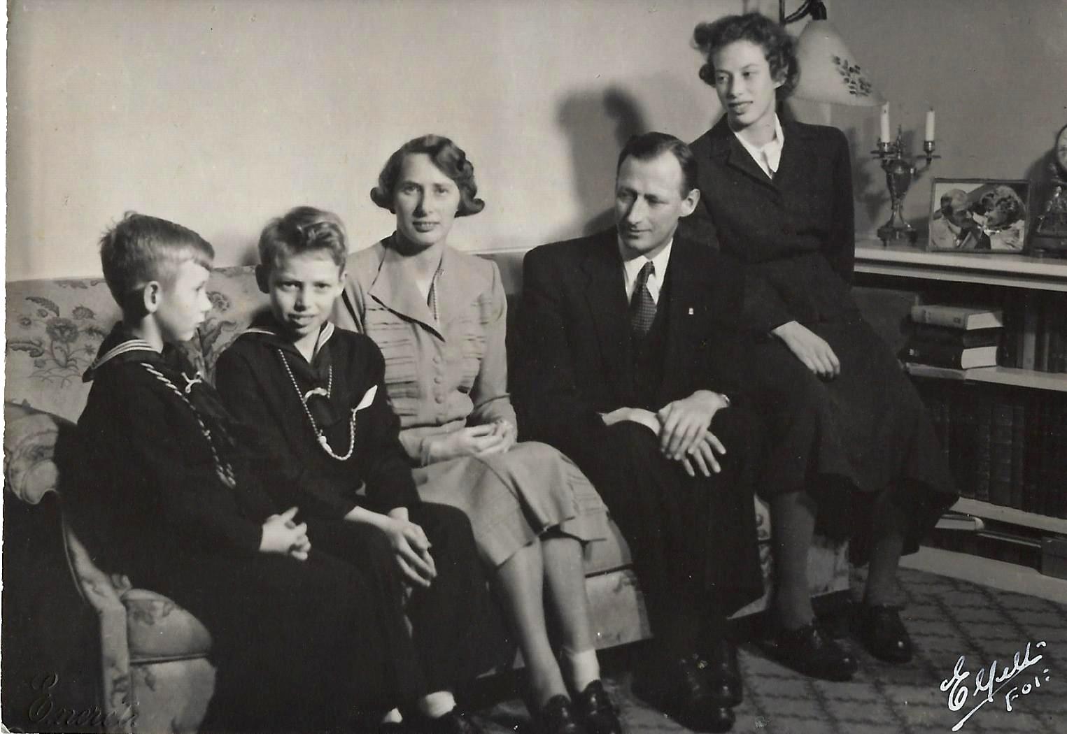 Royalty & Pomp: THE FAMILY