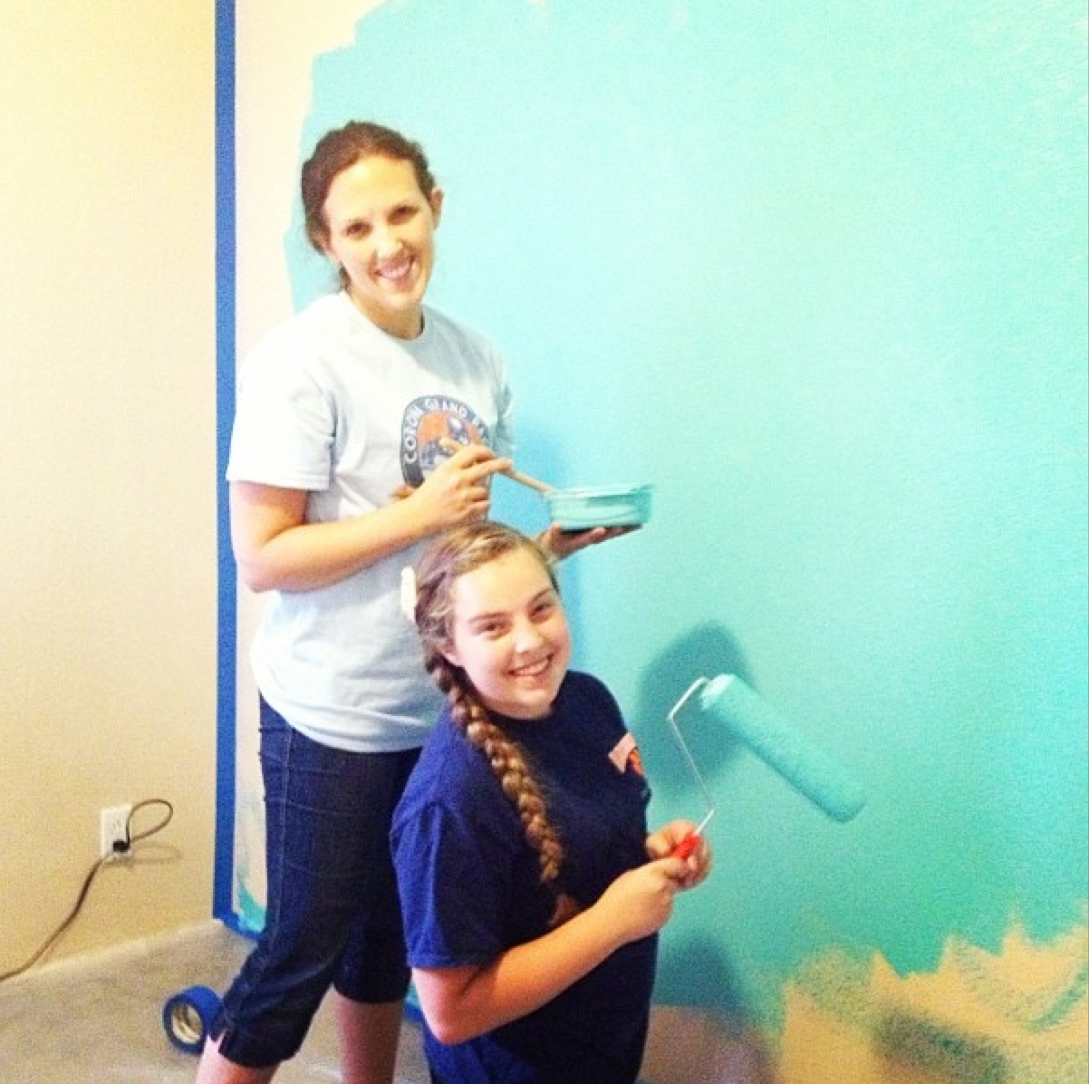 Power of a Family: Alia's Room Tour!