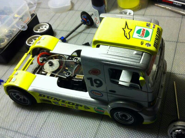 KYOSHOSAN: Tons of Pictures of Custom Mod Mini-Z Trucks
