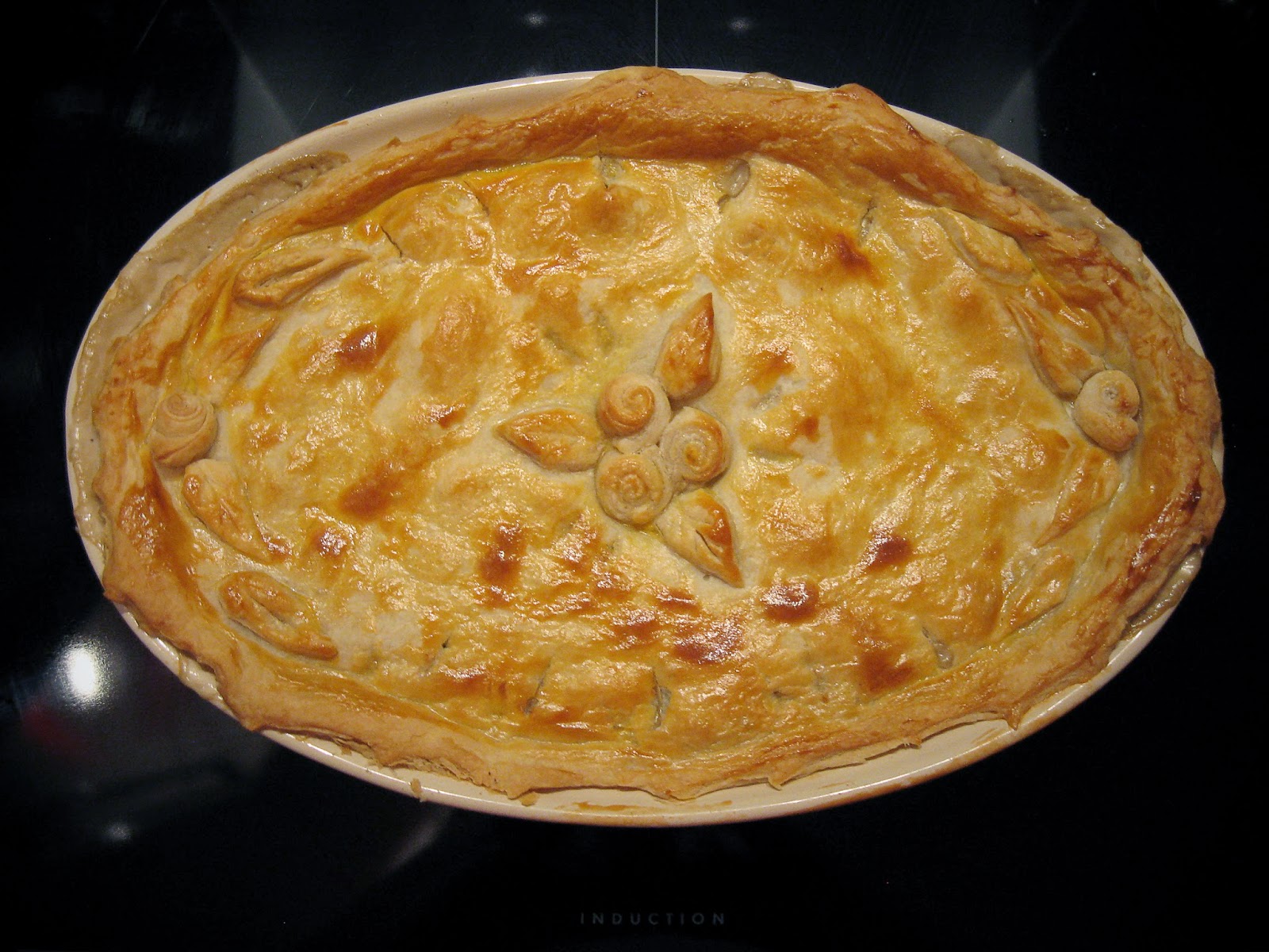 Feed Me: Russian chicken and mushroom pie