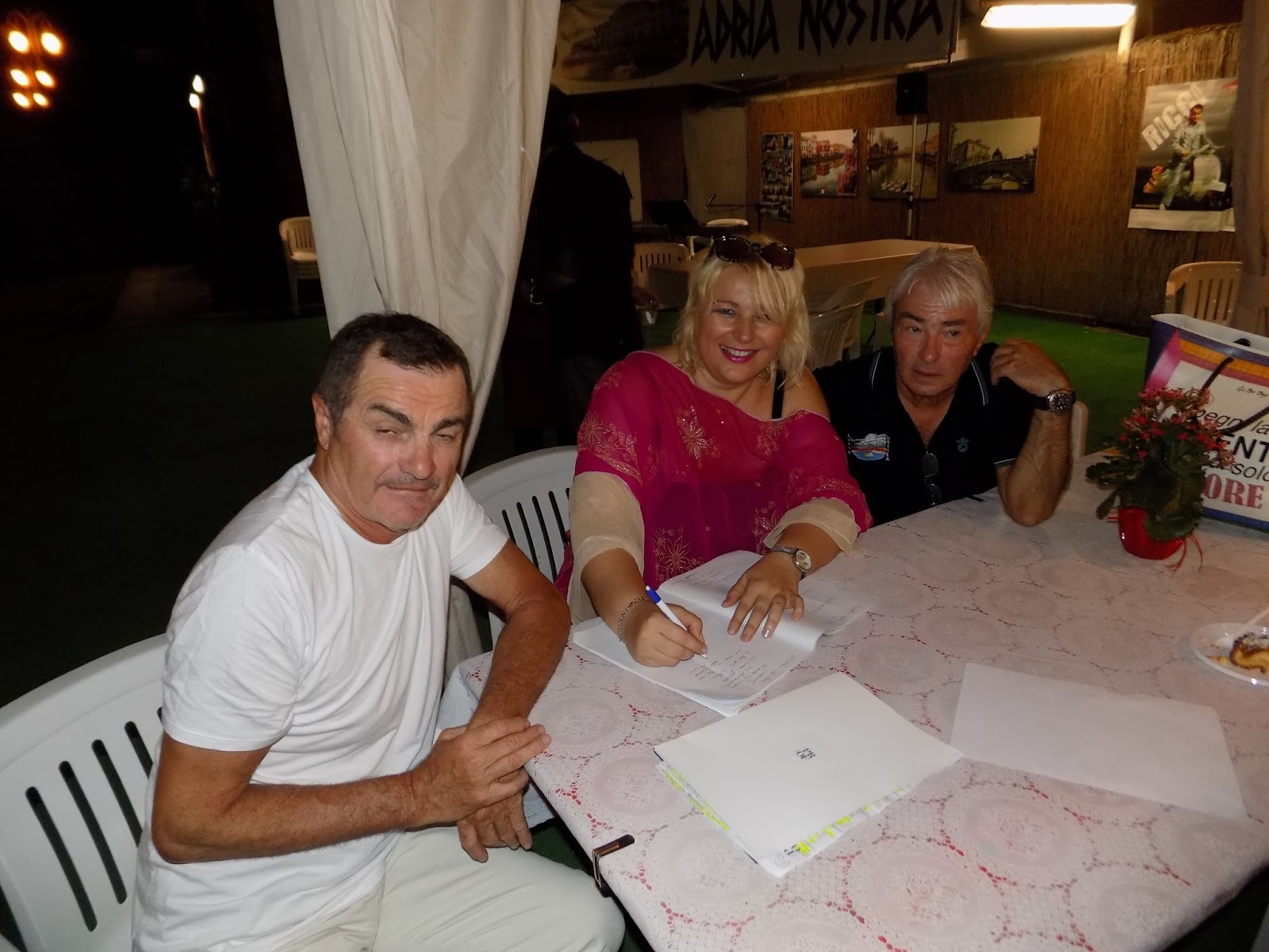 Festa anni '60 con Adria Nostra. Il cabarettista Sergio Ricci mattatore ...