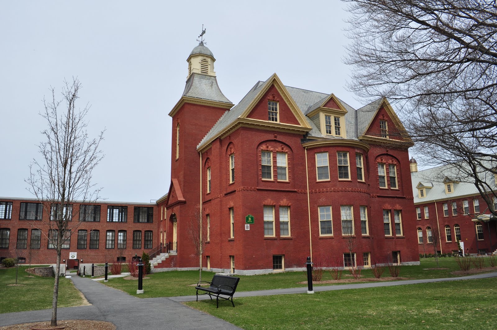 Creepy-chusetts, Strange-chusetts: Foxborough State Hospital, Foxborough