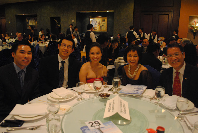 Houston eWind: 休士頓亞洲商會日前舉行主題為“企業精神”之22屆年會 由安德森癌症中心的Lynda Chin擔任主講貴賓 並由 ...