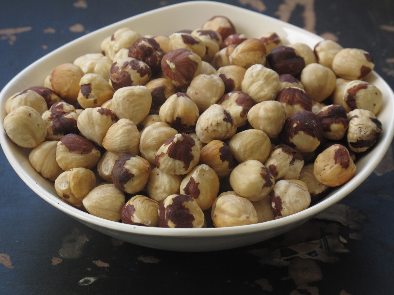 The Vegetarian: Flourless Hazelnut Kisses