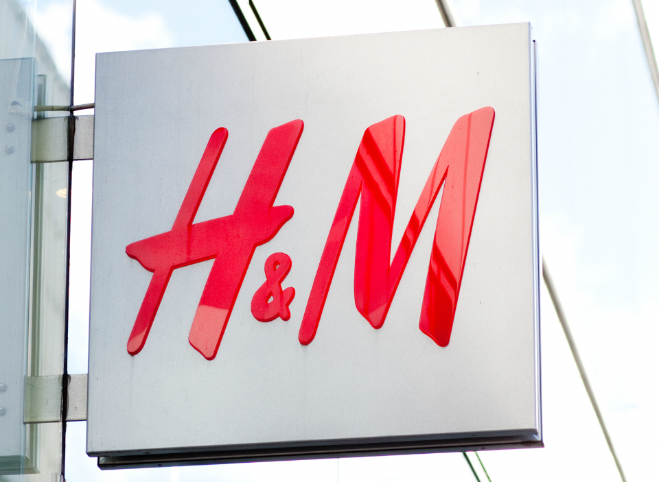 FLY WITH SHOES: H&M ABRE SUS PUERTAS EL 23 DE MARZO EN CHILE