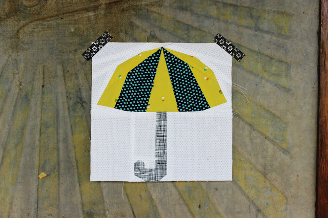 Kate Henderson Quilts: Umbrella Quilt Block