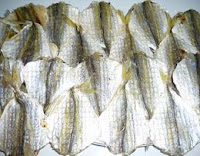 DRIED YELLOW STRIPE FISH - Dried fish sellers