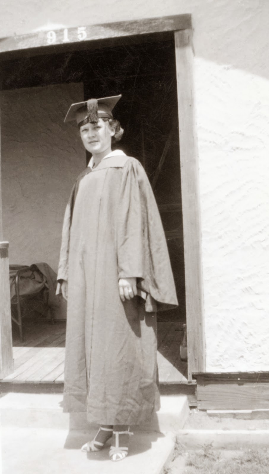 EDNA FAY LAWSON HOSKINS