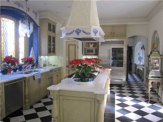 BeWitchin' Kitchens - Preppy Empty Nester F