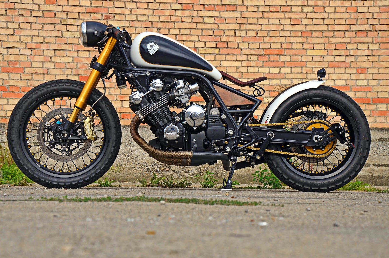 CBX Cafe Bobber - RocketGarage - Cafe Racer Magazine