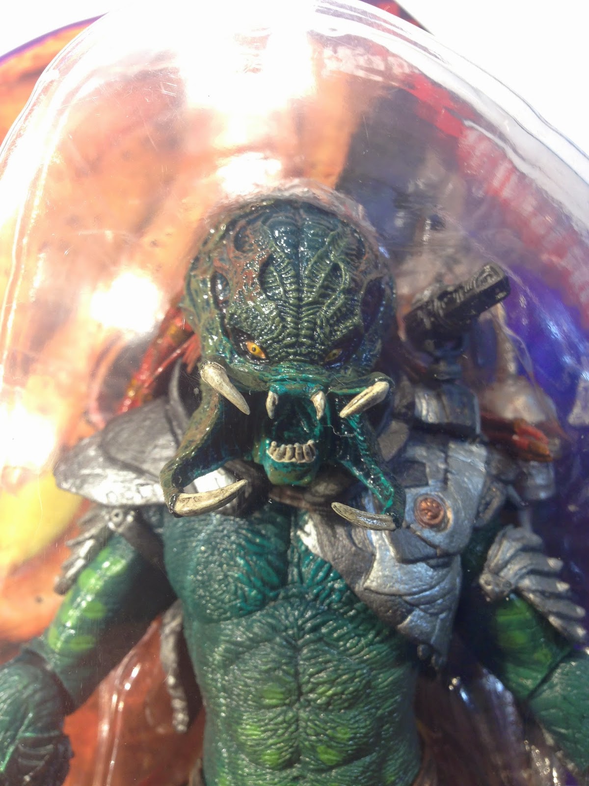 CobraShadowJoes: NECA Toys Scavage Predator Review