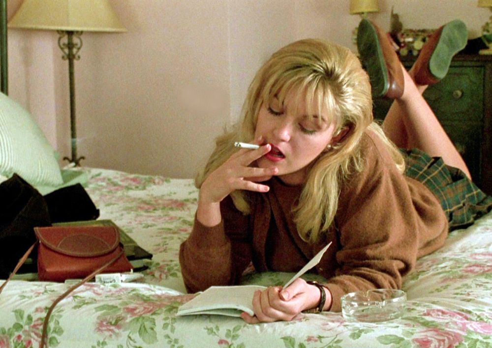 Film Noir Photos: Modern Femmes Fatale: Part 162 (Smoking in Bed edition)