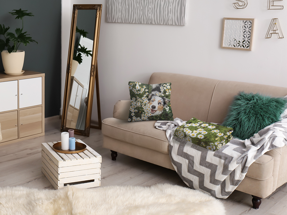 CanvasDiscount.com provides customized wall decor and more