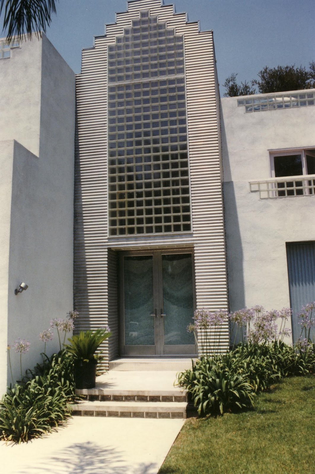 FRETZ Design & Build Contractors