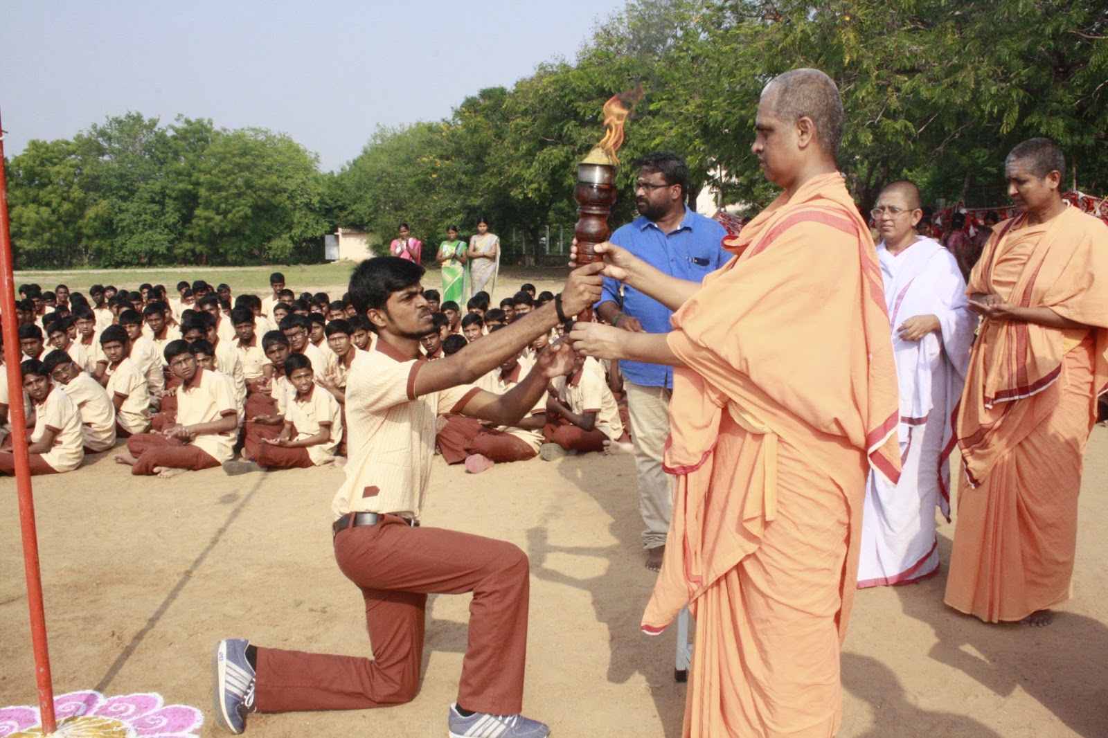 SRI RAMAKRISHNA VIDYALAYA GURUKULAM, ULUNDURPET: GURUKULA ANNUAL SPORTS ...