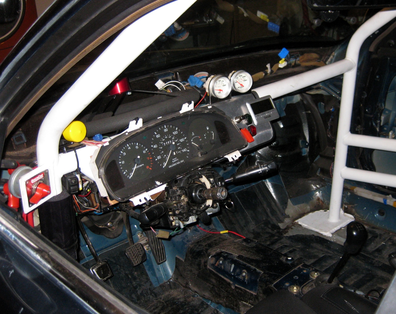 Kill switch decal placement (Page 1) — Lemons Tech — The 24 Hours of ...