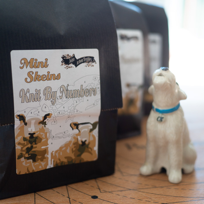 Mary Jane's TEAROOM: (Almost) too hot to knit