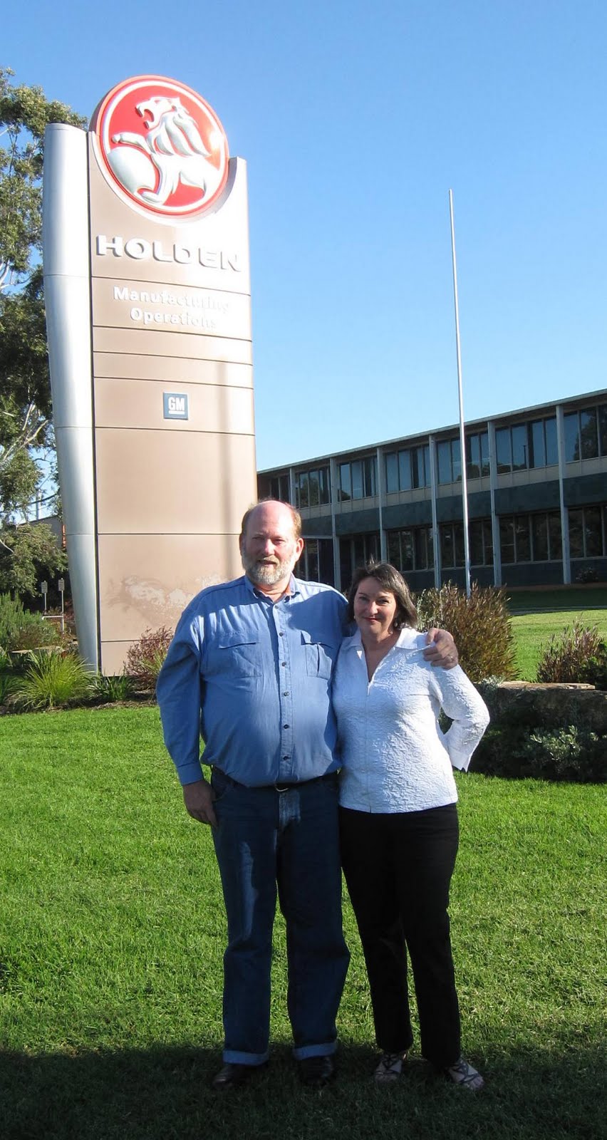 Beecham Motors Caboolture: Holden Factory in Elizabeth