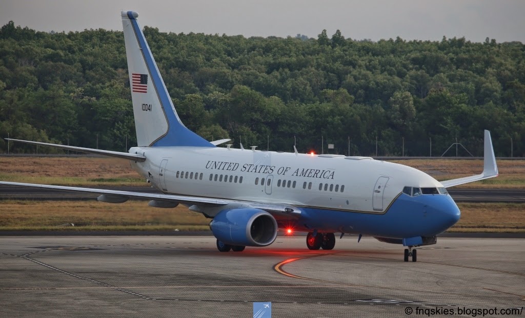 Far North Queensland Skies: USAF C-40B 01-0041 arrives