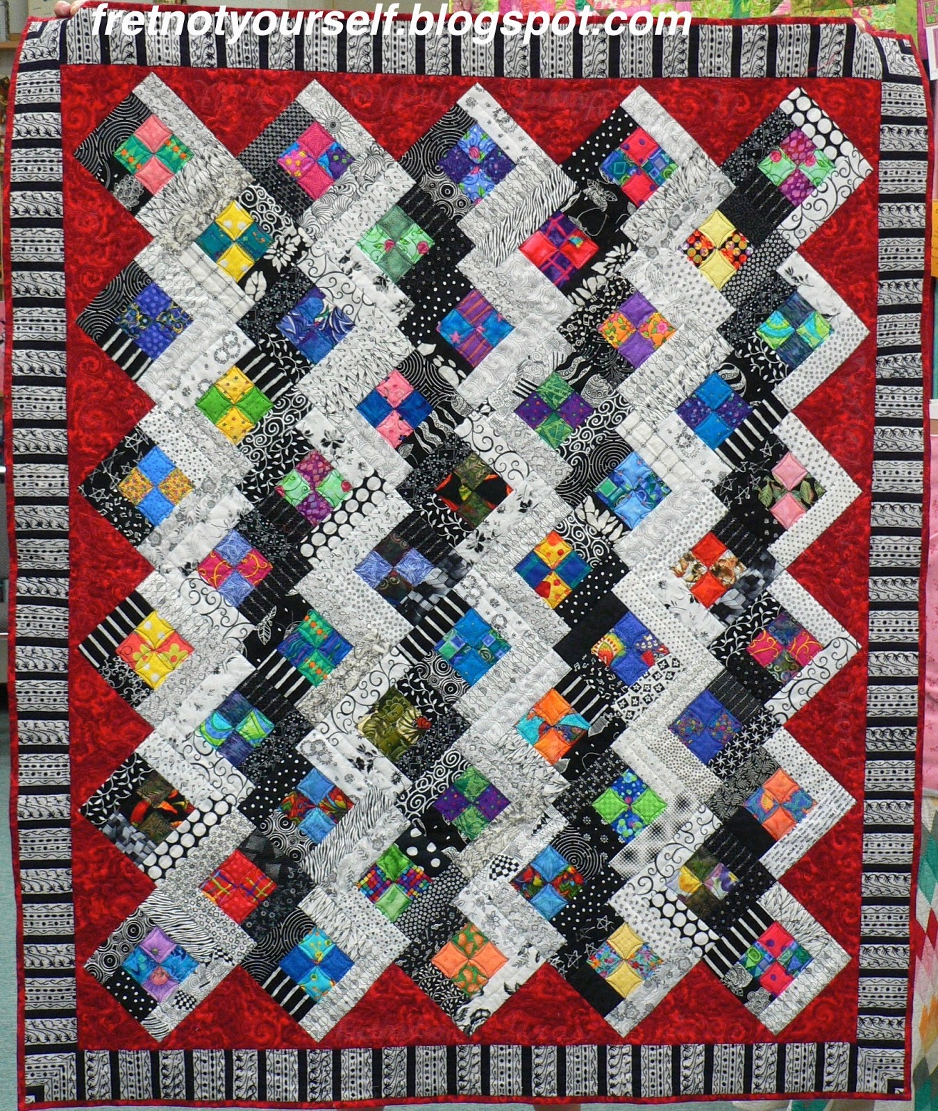 Fret Not Yourself: Four Patch Log Cabin Tutorial and Settings