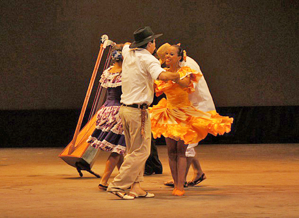 GRUPO LI PO: EL ORIGEN DE LA PALABRA JOROPO