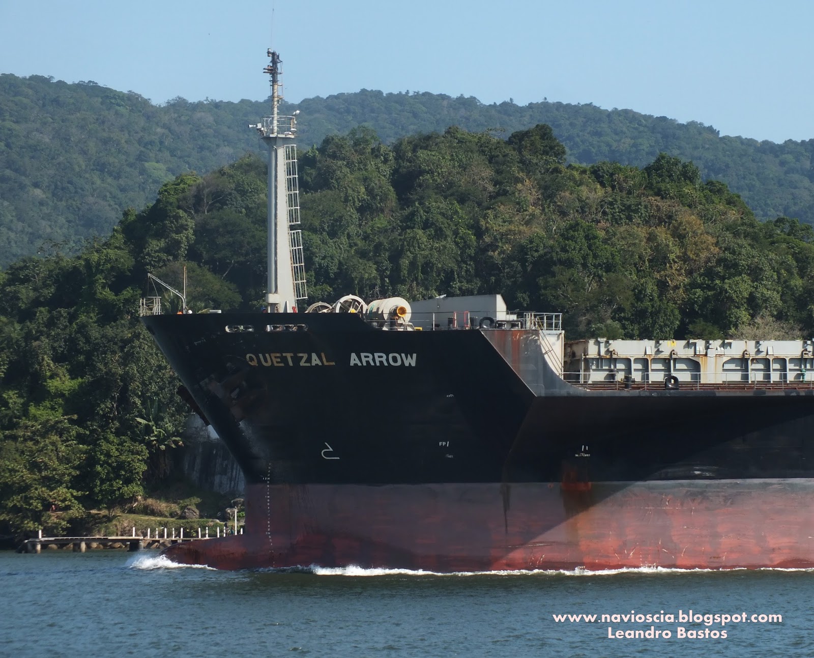 Navios de Santos & CIA: Navio QUETZAL ARROW