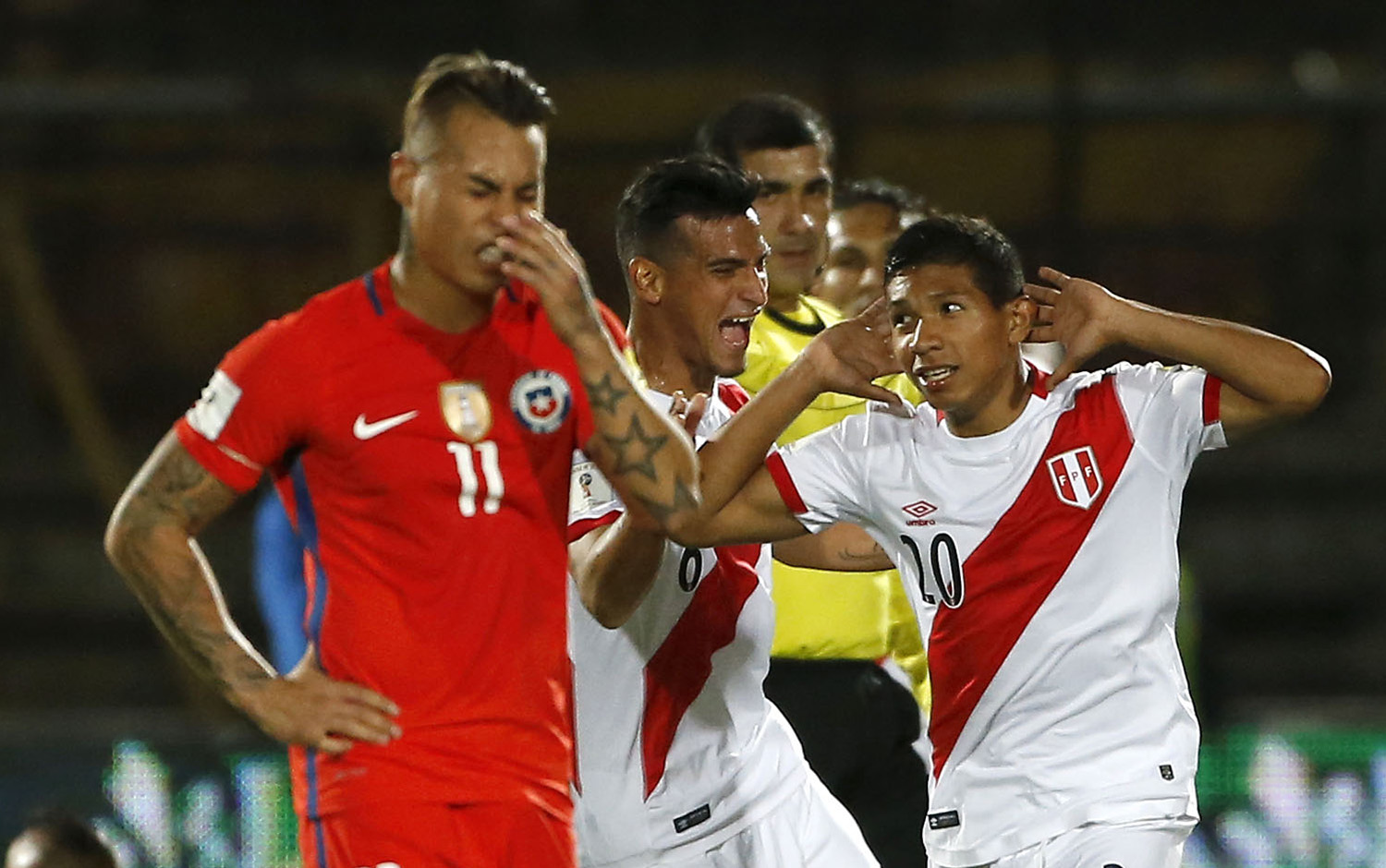 Partidos de la Roja: [11/10/2016] Chile-Perú | 2:1
