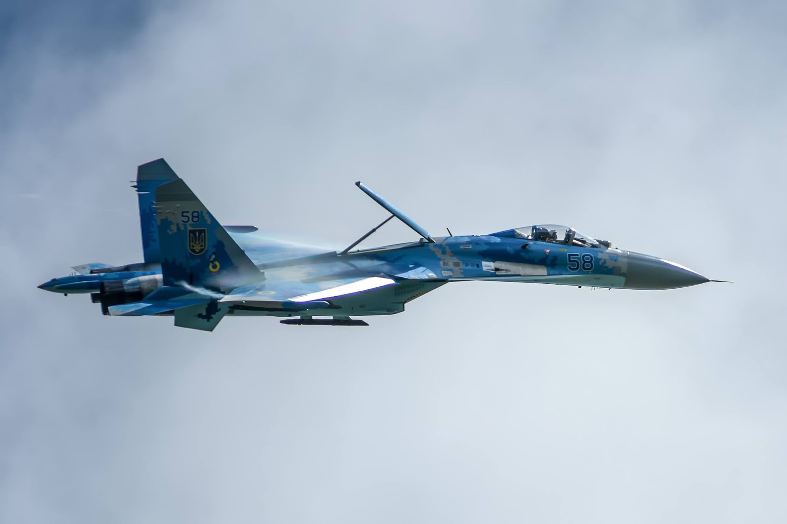 Szextant Blog "https://szextant.blogspot.com": 135.) Сухой Су-27 ...