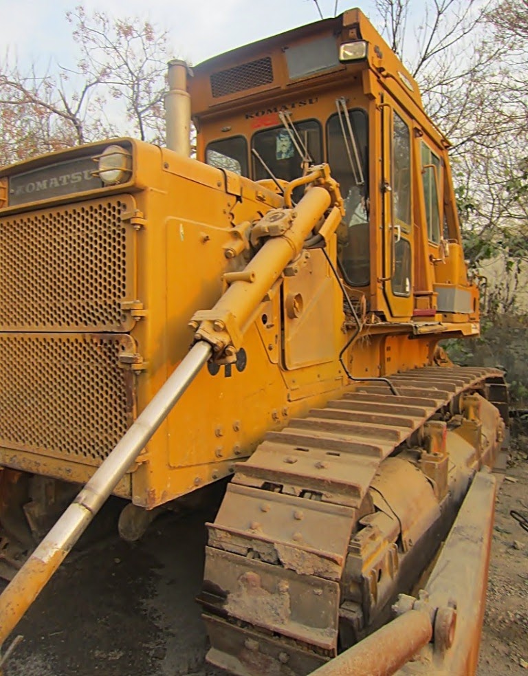 RAFIQ BROTHERS : Komatsu D85-18 Bull Dozer for Sale in Pakistan at ...