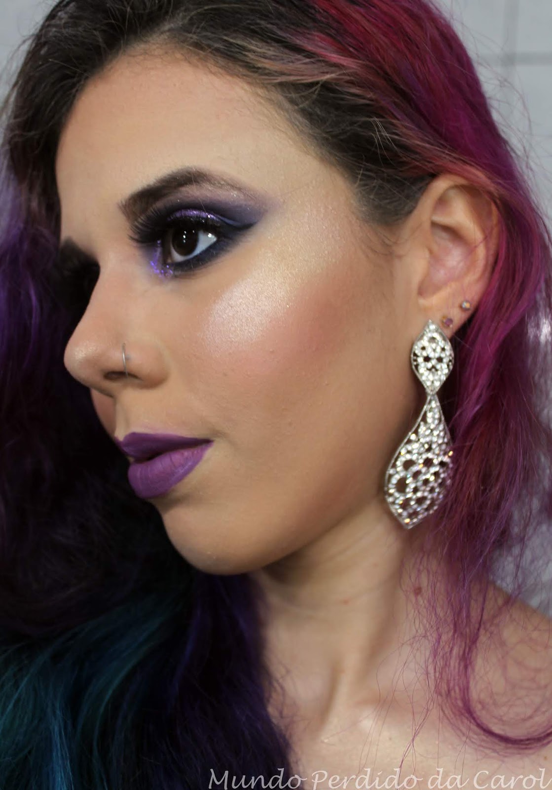 Mundo Perdido da Carol: Tutorial de Make: Roxo Glam