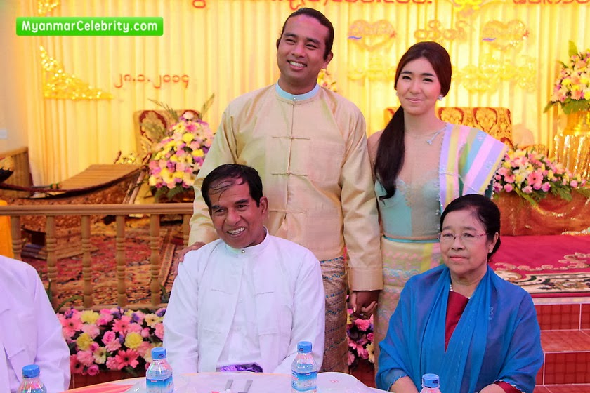 LYNN LYNN & CHIT THU WAI HOST WEDDING CEREMONY