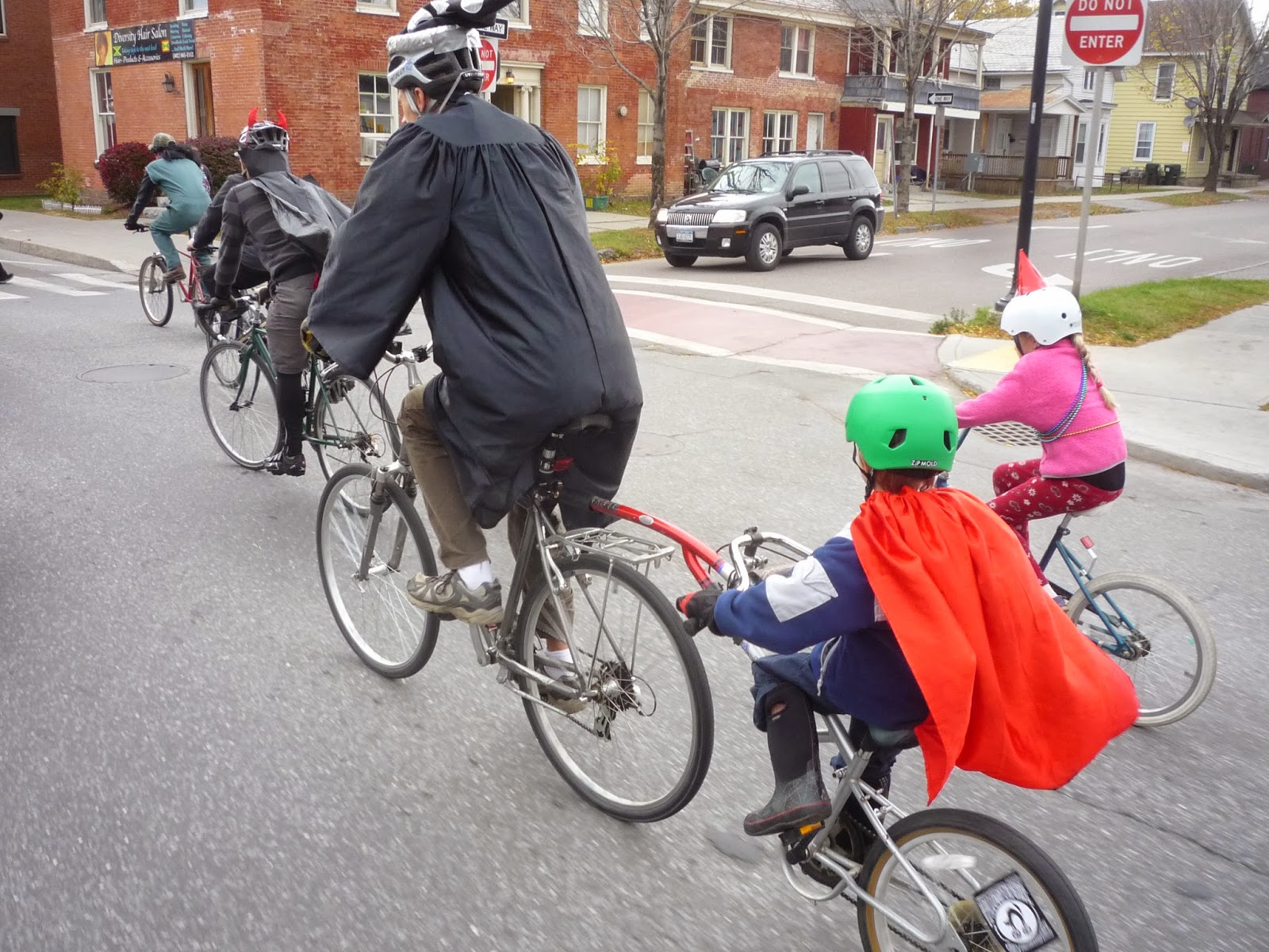 Halloween Bike Ride Photos, Burlington, Vermont 2013. | South ...