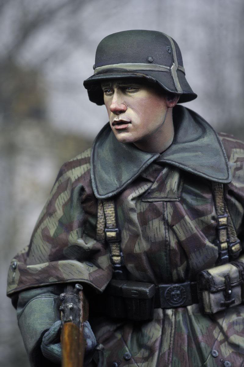 PERSPECTIVES IN MINIATURE: Alpine Miniatures - Grenadier, 558 ...