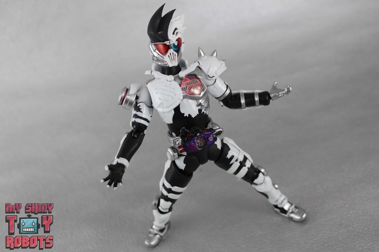 My Shiny Toy Robots: Toybox REVIEW: S.H. Figuarts Kamen Rider Genm ...