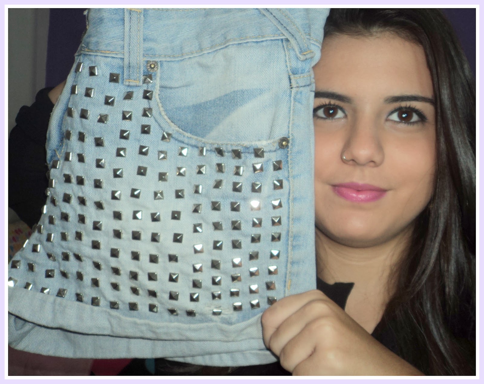 Tabuada Feminina: Tendência: Short com Tachinhas