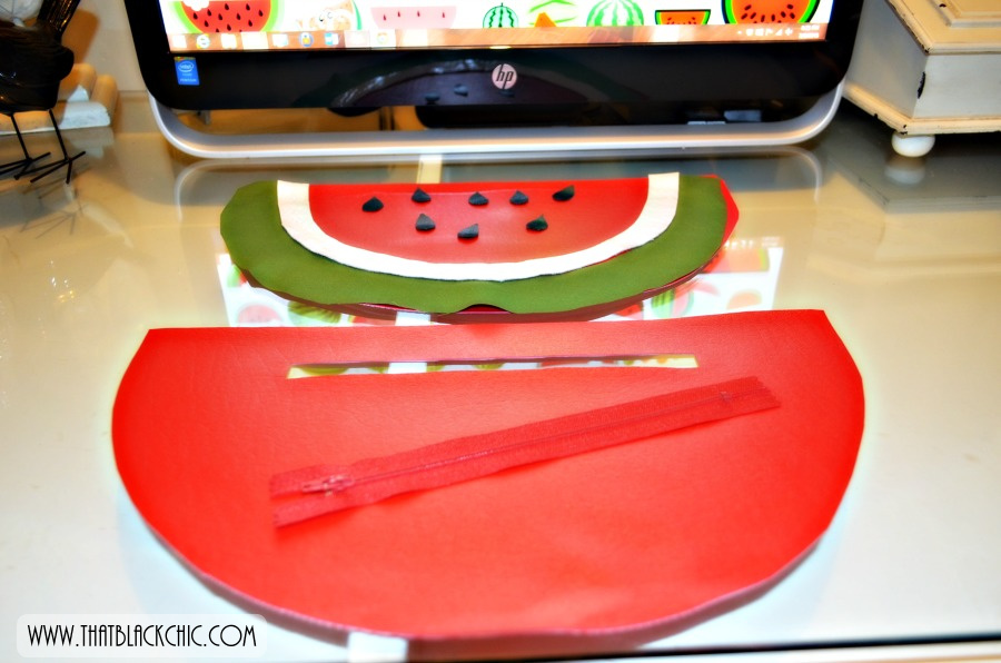 DIY Zipper Clutch:Nothing says summer like watermelon so why not a ...