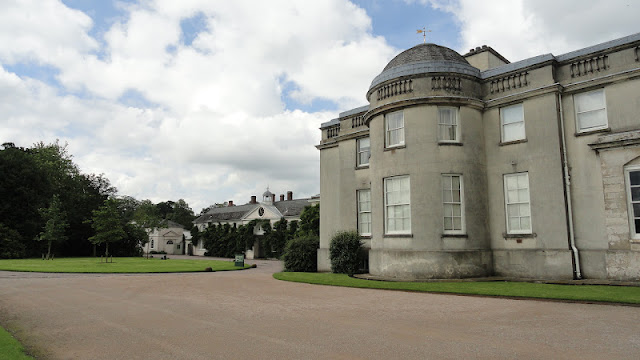 The British Seppanens: Shugborough Estate & Stanage Edge