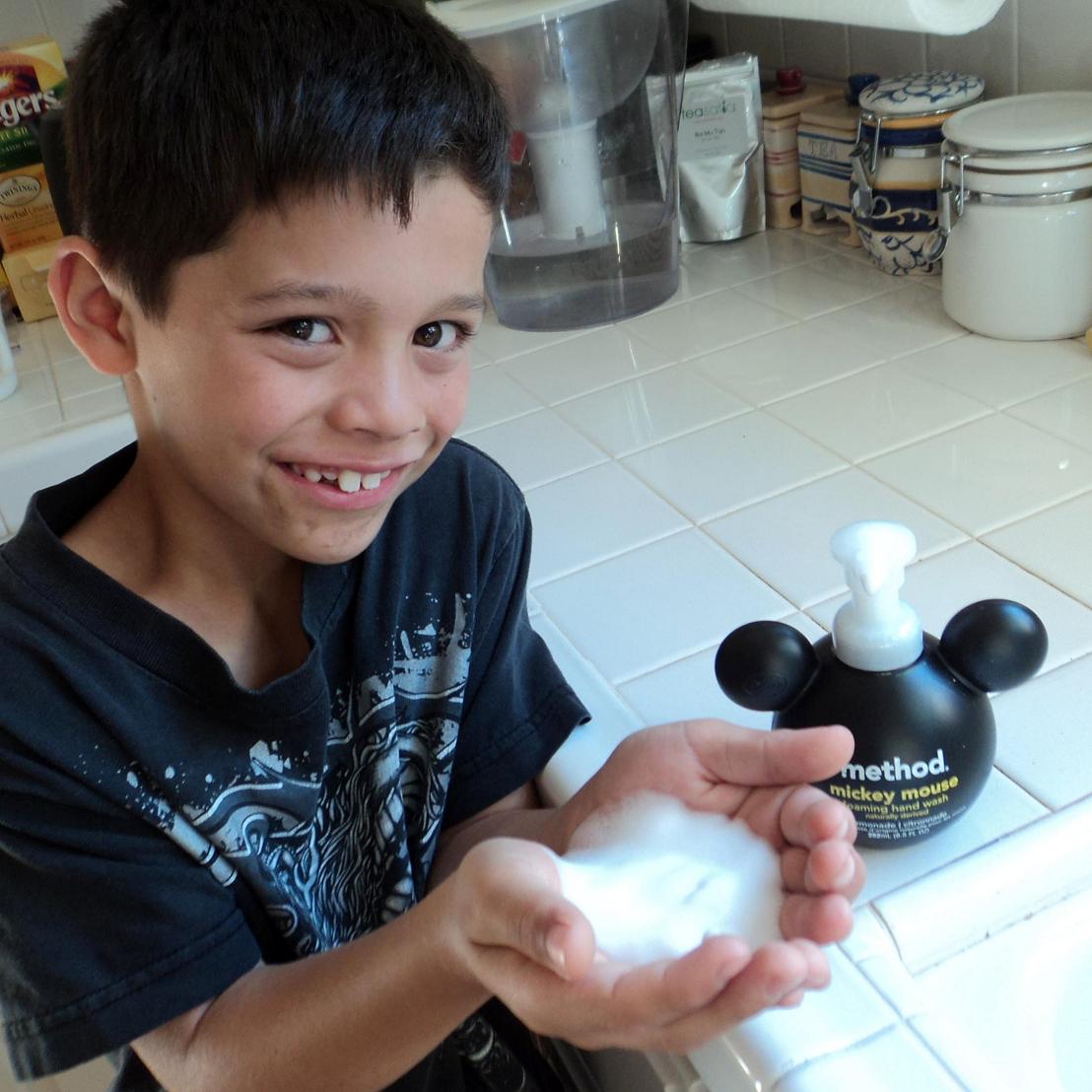 Bonggamom Finds: Mickey + Minnie Mouse Hand Wash by Method