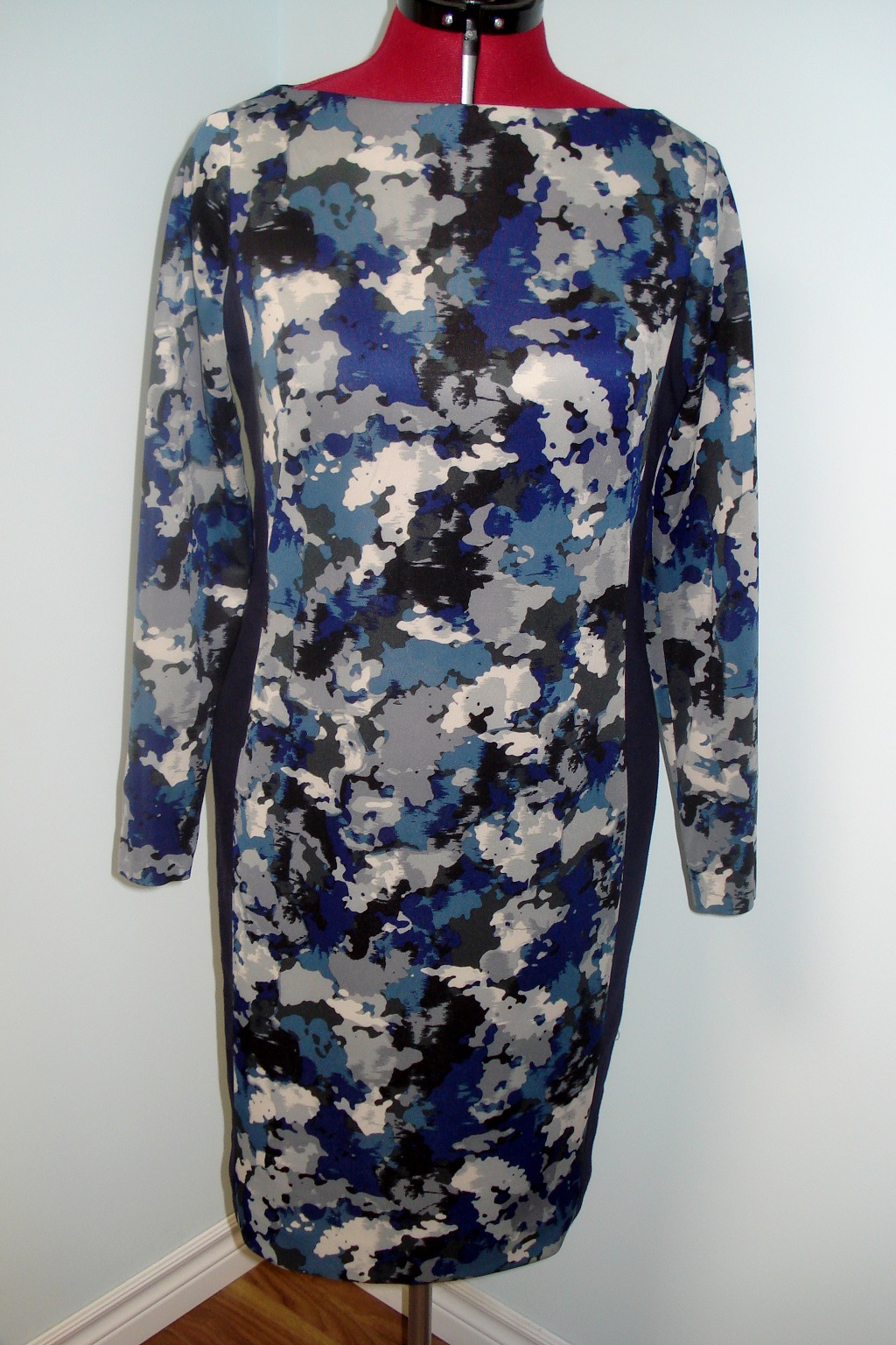 SewPassionista by DIANA: My Dress is Finished ...Burda 6988