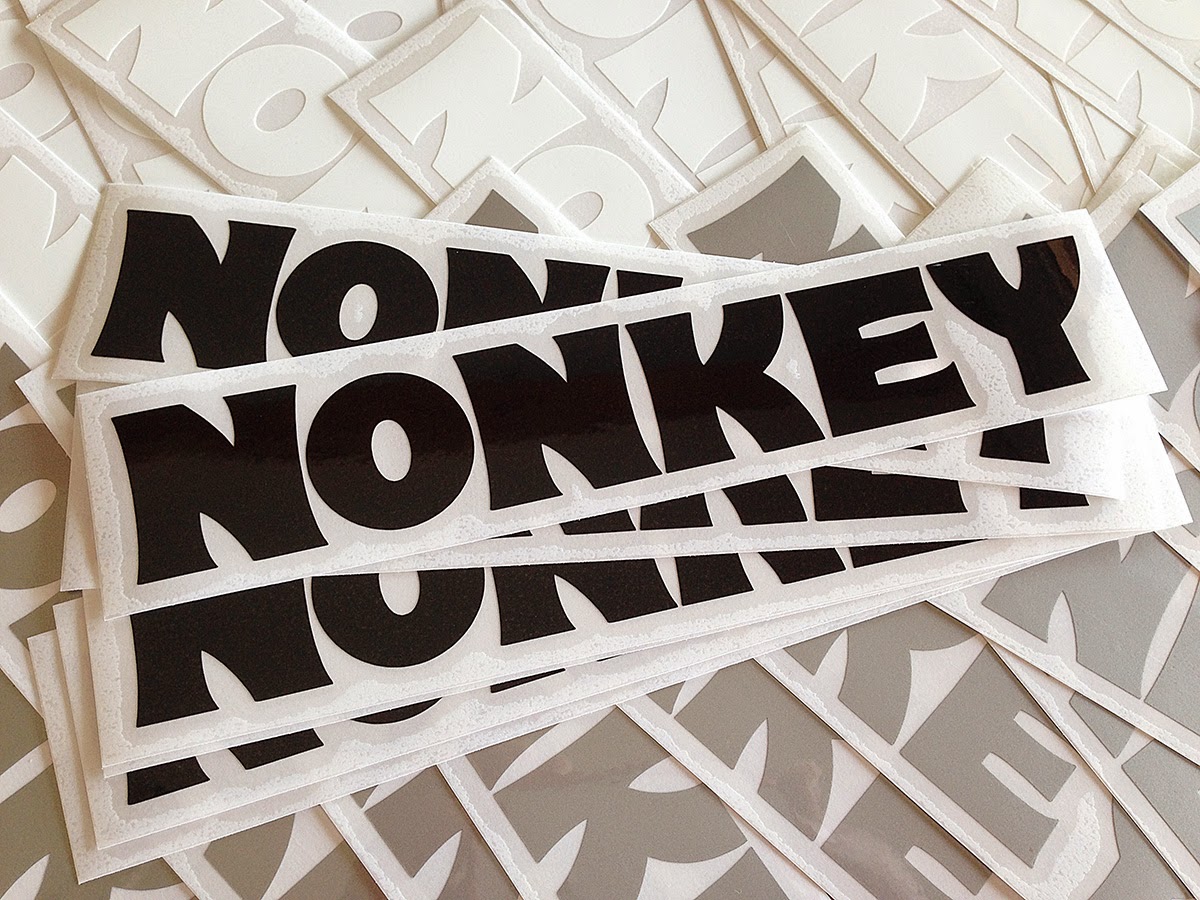 プリントTシャツ & カッティングステッカー PScraft: NONKEY サーフショップ様 カッティングステッカー作成させて頂きました。